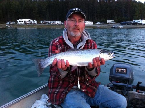 Lundbom Lake, British Columbia | Angler's Atlas