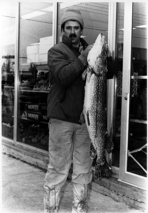 FICKLE LAKE, Alberta | Angler's Atlas