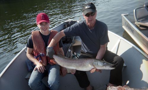 CALLING LAKE, Alberta | Angler's Atlas